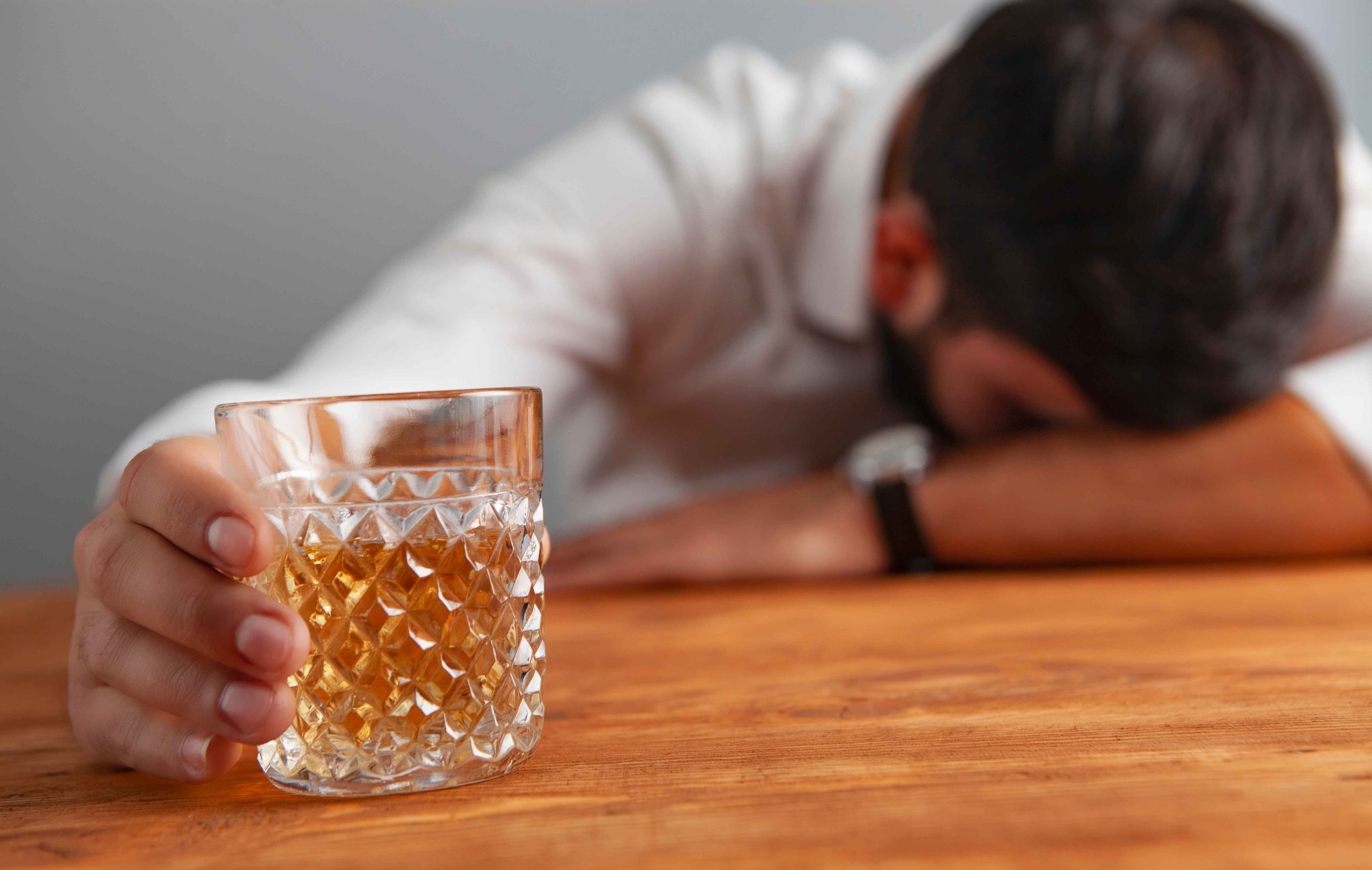 Alcohol and its effects on digestive tract - all about IBS